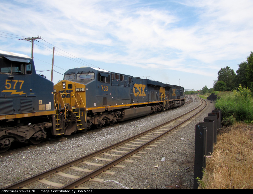 CSX 753
